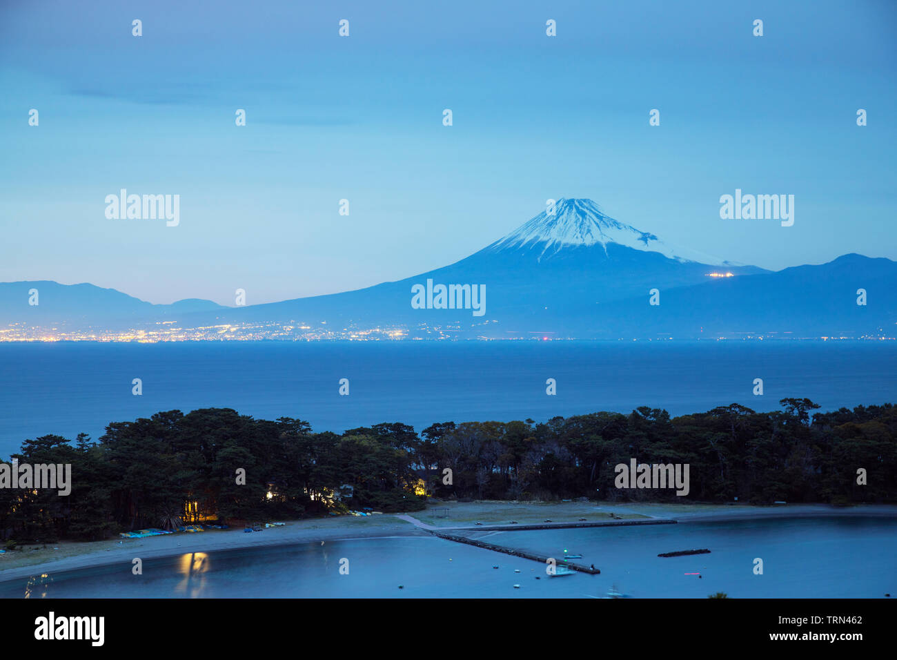 Asia, Japan, Honshu, Shizuoka prefecture, Izu Hanto, Heda, Mt Fuji ...