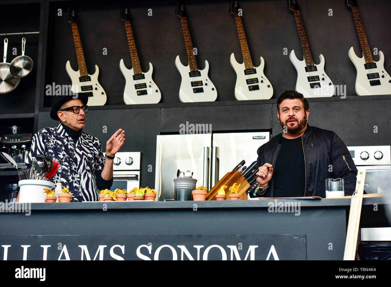 Richman hi-res stock photography and images - Alamy