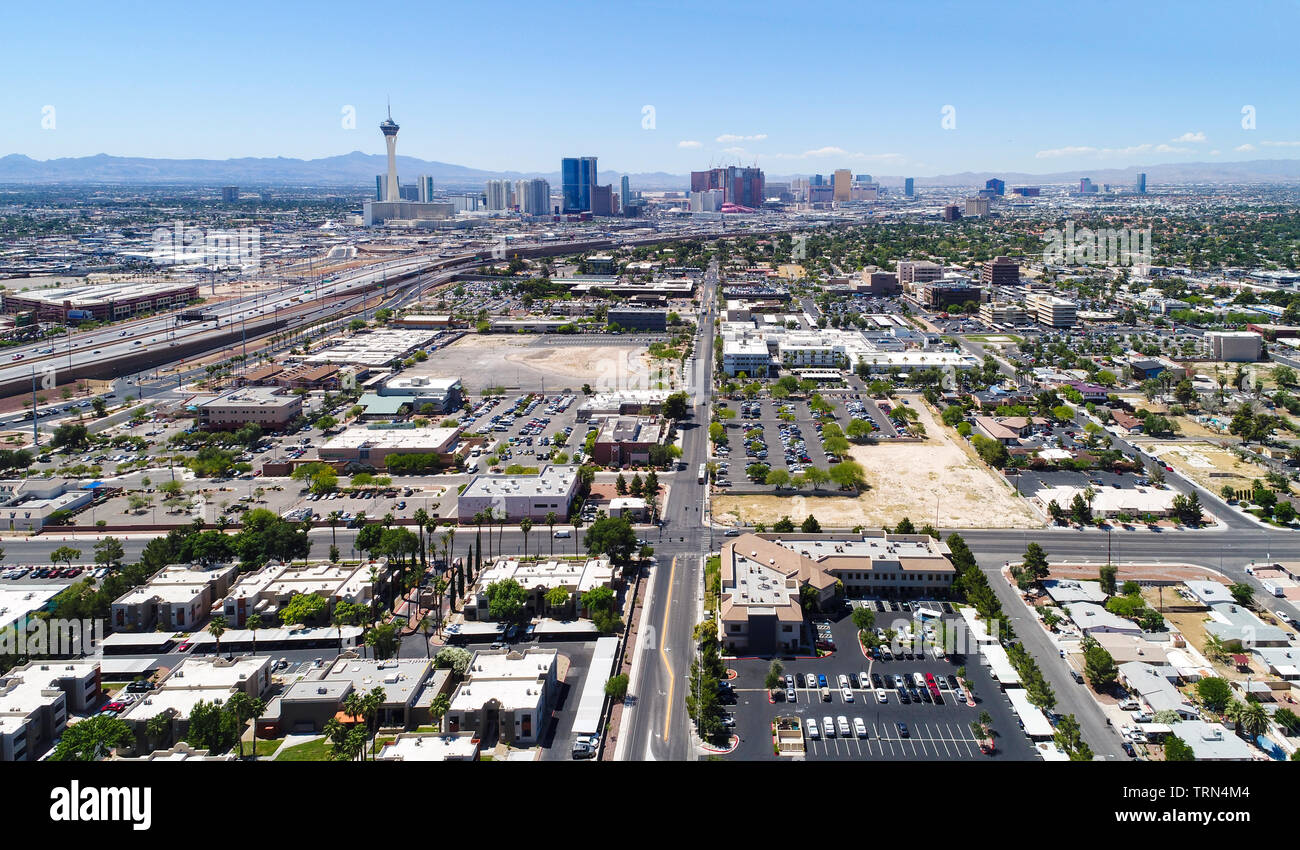 Las vegas skyline architecture hi-res stock photography and images - Alamy