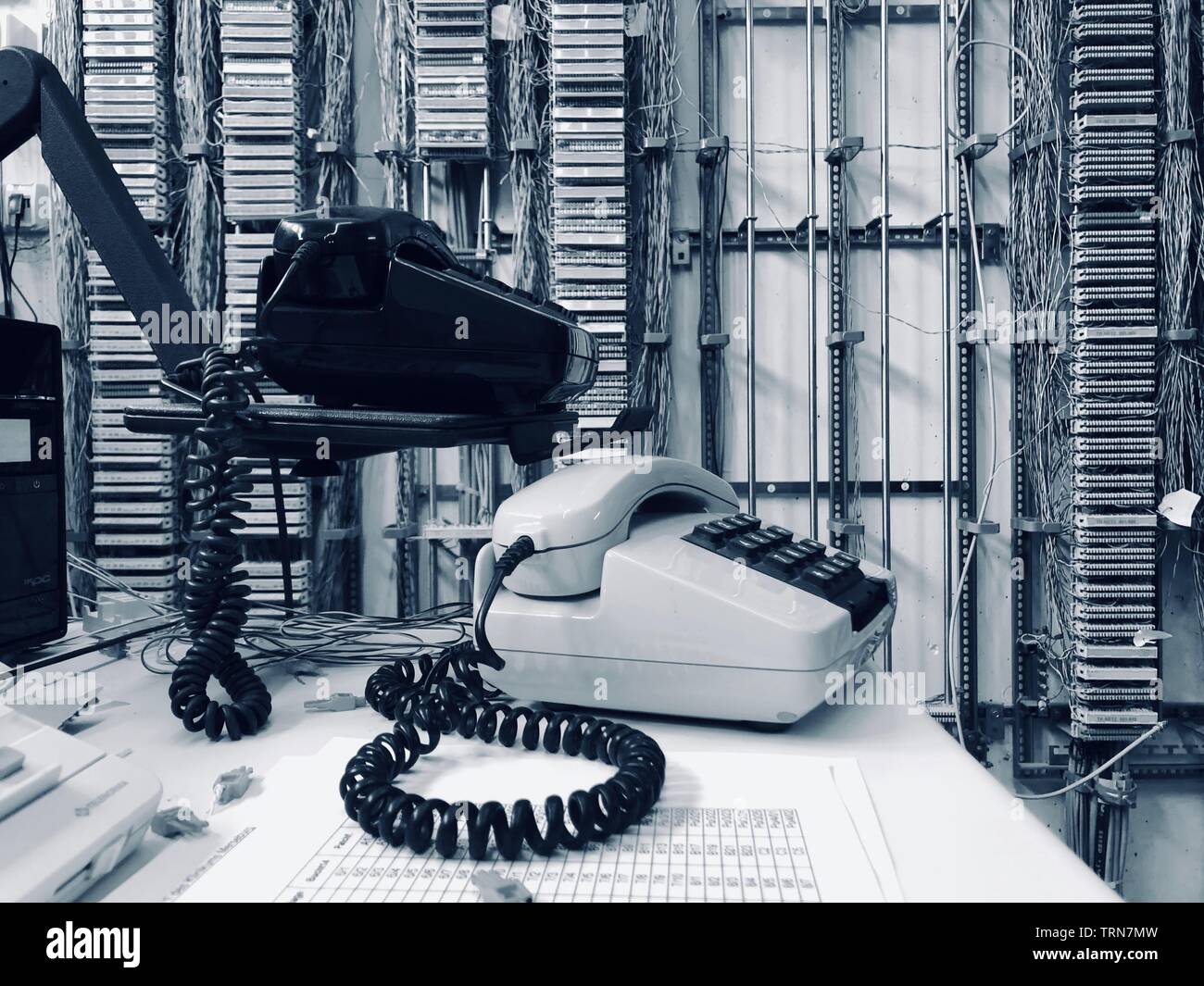 Network room hi-res stock photography and images - Alamy