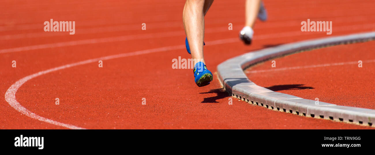 Track runners feet hi-res stock photography and images - Alamy