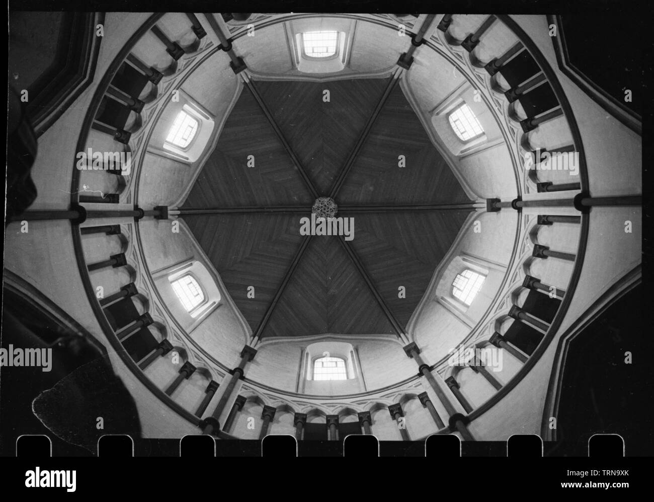 Temple Church of St Mary, Inner Temple Lane, City of London, c1955 ...