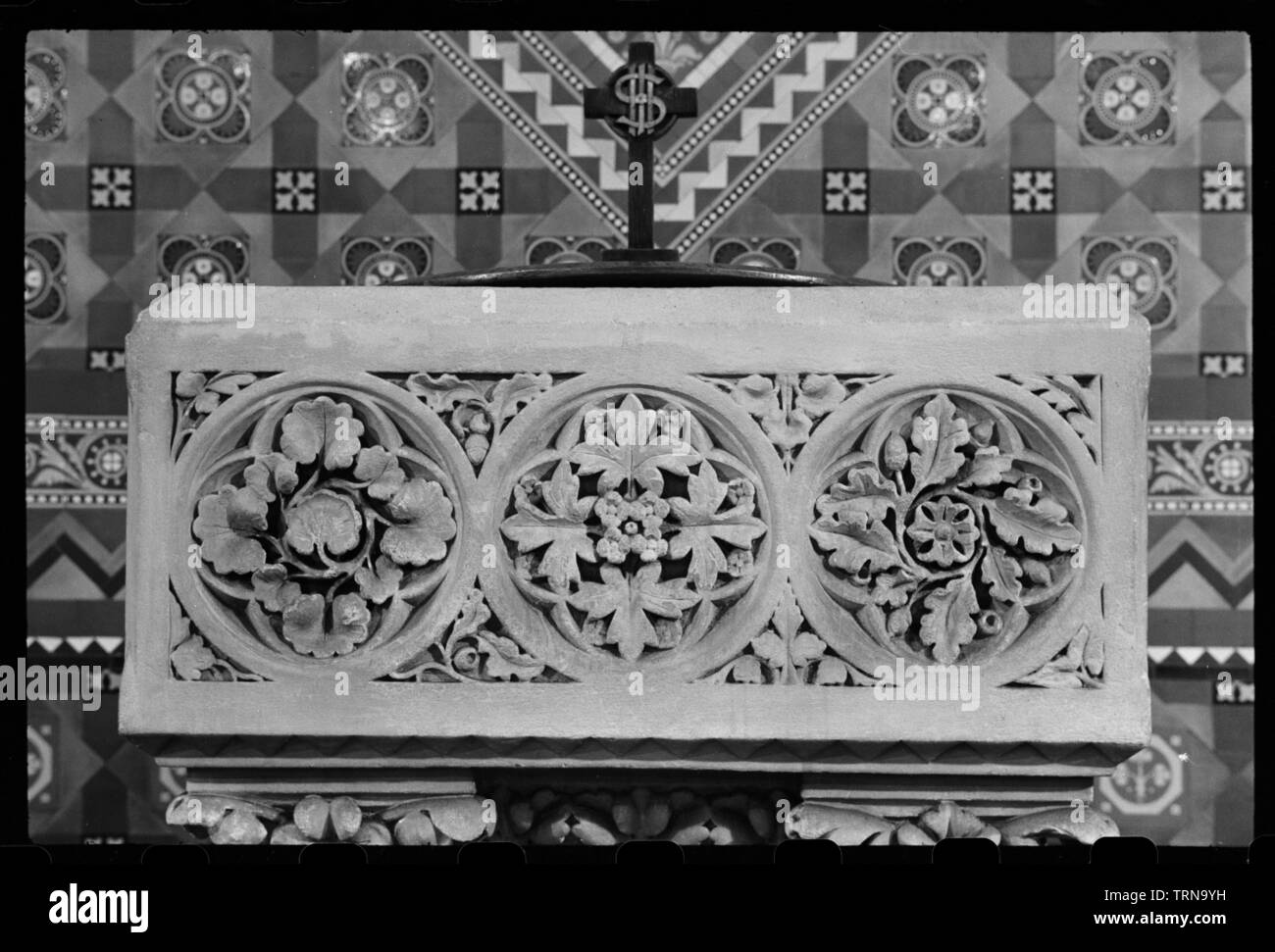 Font, St Clement's Church, Chapeltown Road, Sheepscar, Leeds, West ...