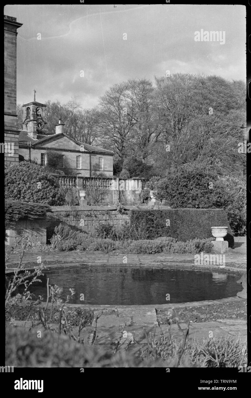 Howick hall and gardens hi-res stock photography and images - Alamy