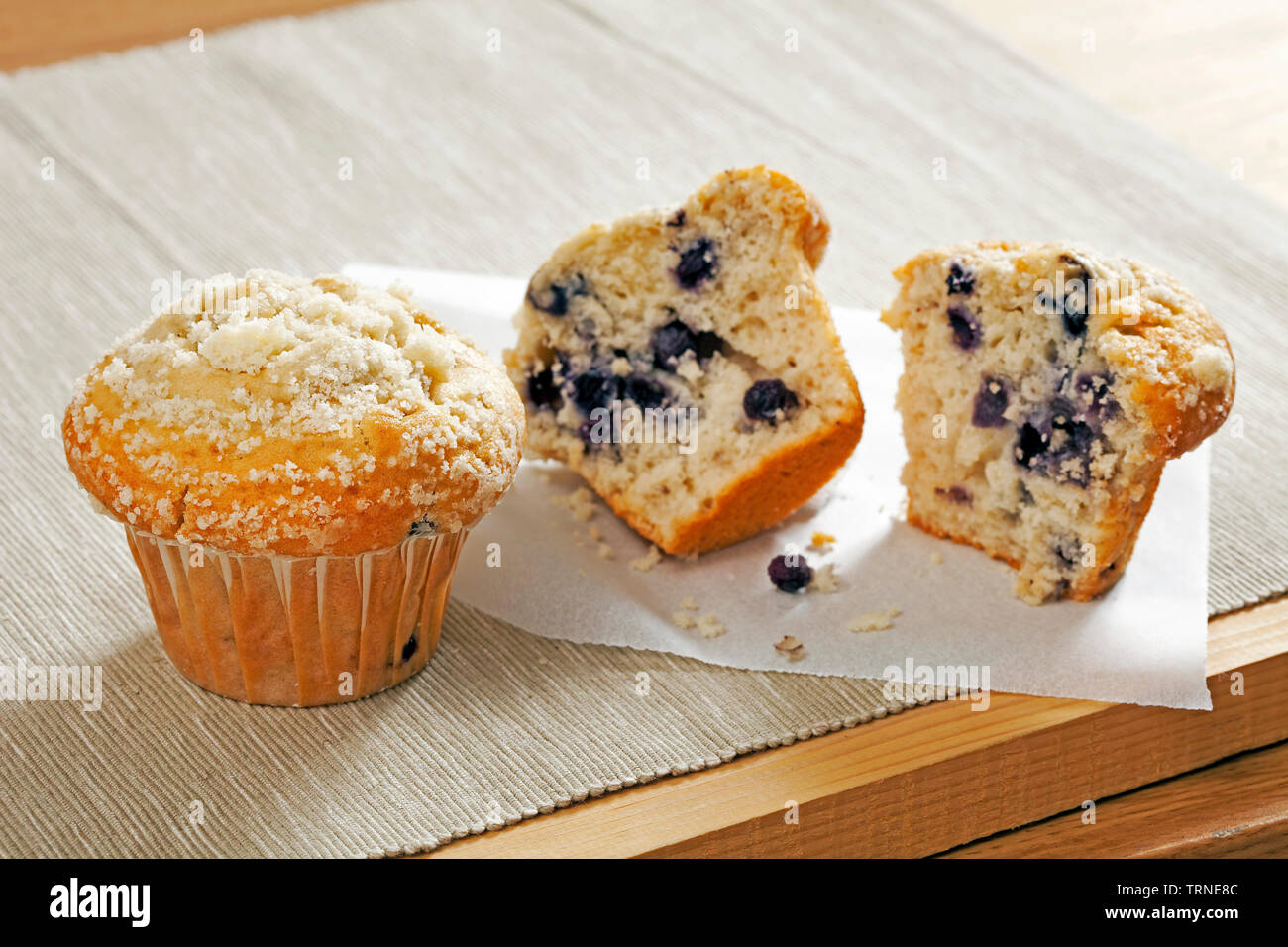 Plain wooden table hi-res stock photography and images - Alamy