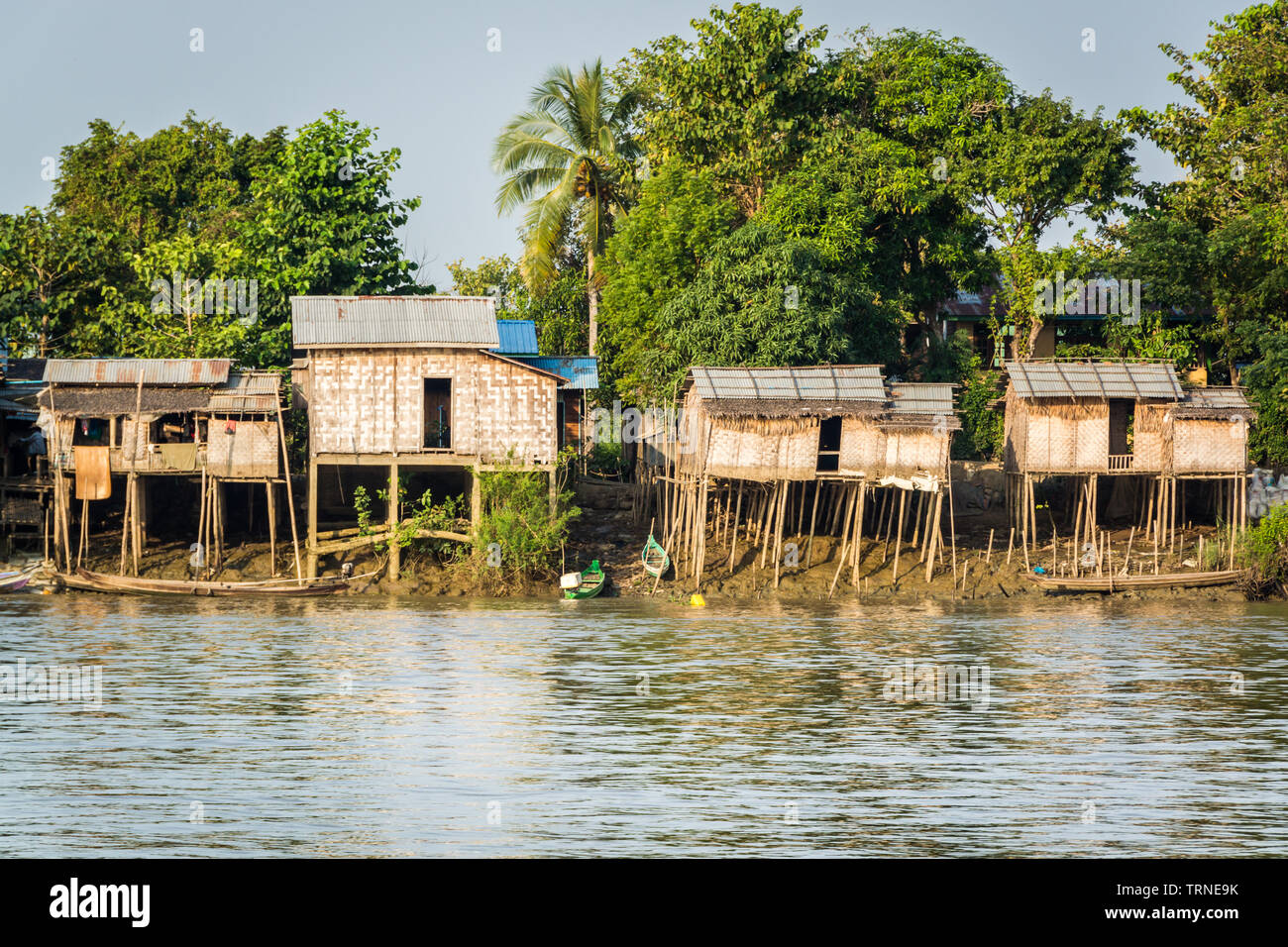 Traditional burmese house hi-res stock photography and images - Alamy