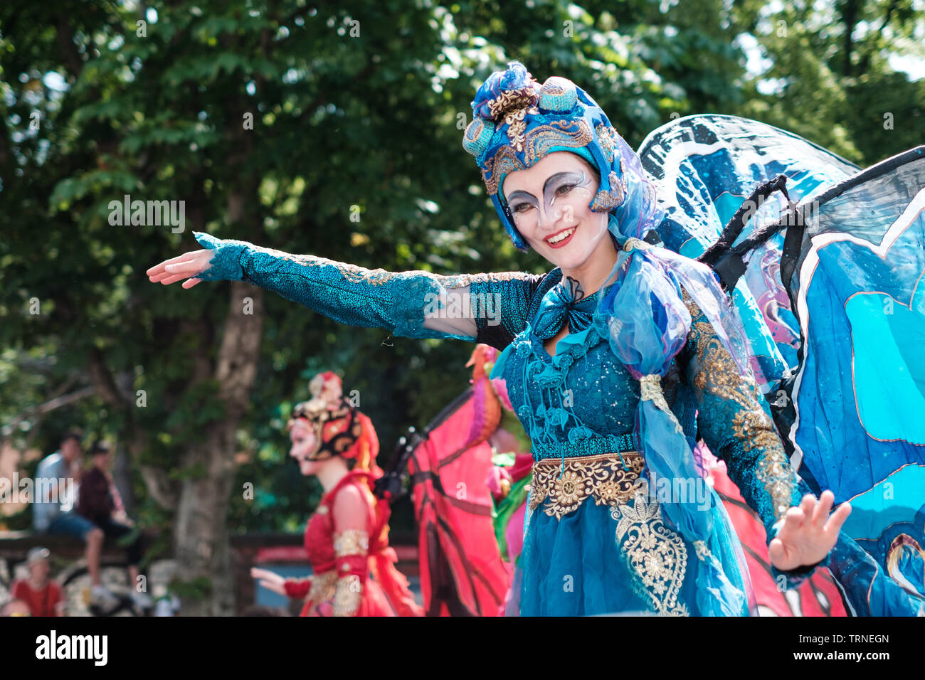 Costumes parade girl portrait hi-res stock photography and images - Alamy