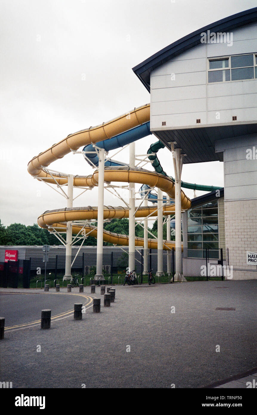 Aquadrome Swimming Pool , Basingstoke Leisure Park, Churchill Way West ...