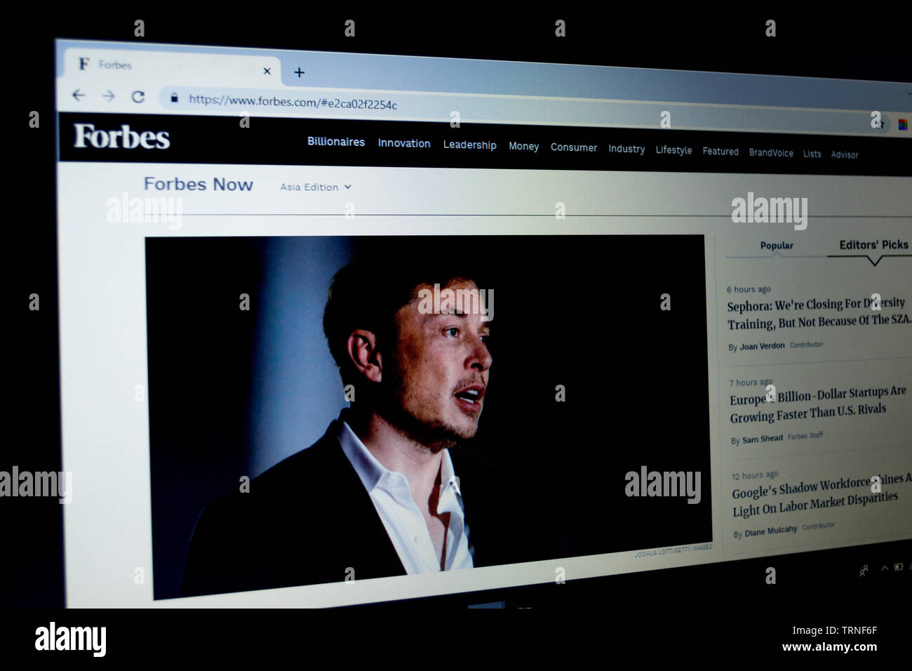 Forbes website hi-res stock photography and images - Alamy