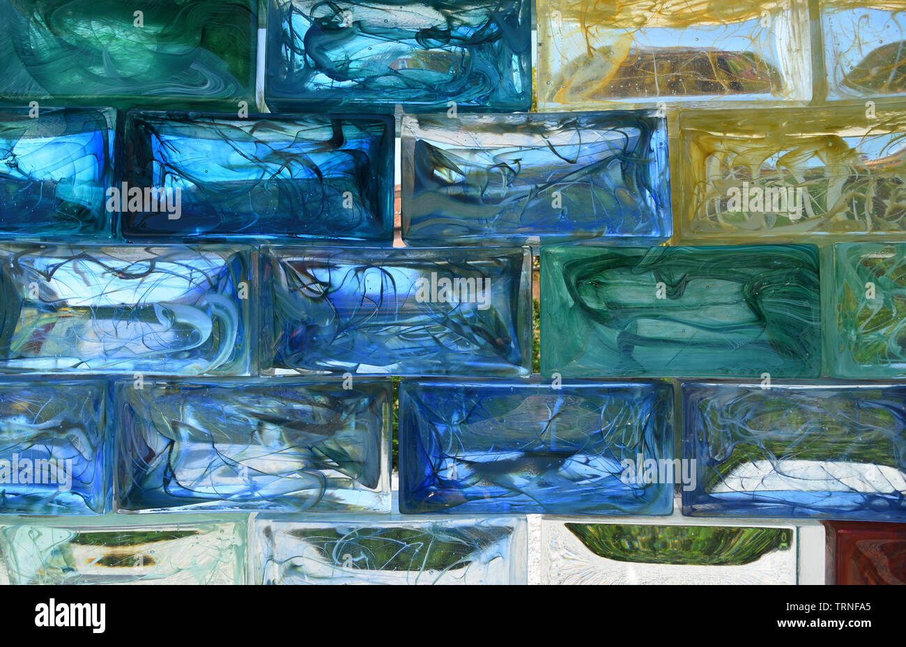 Blue glass bricks hi-res stock photography and images - Alamy