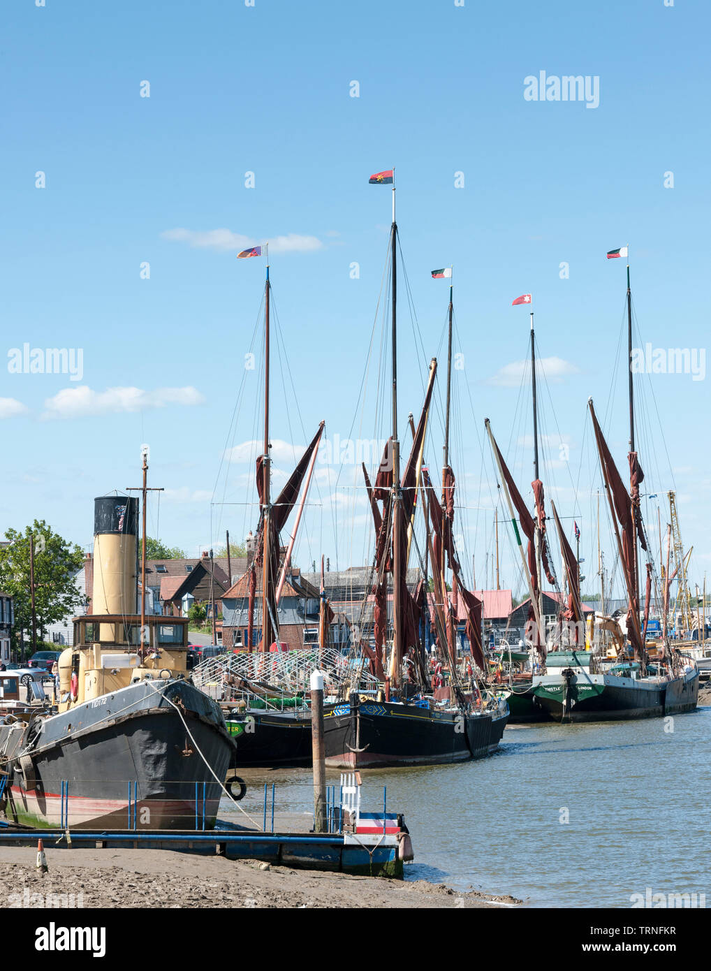 Old steam tug hi-res stock photography and images - Alamy