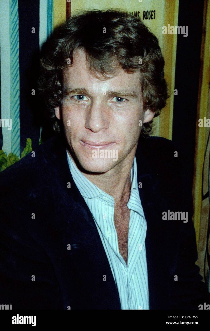 Ryan O’Neal 1978John Barrett/PHOTOlink.net /MediaPunch Stock Photo - Alamy