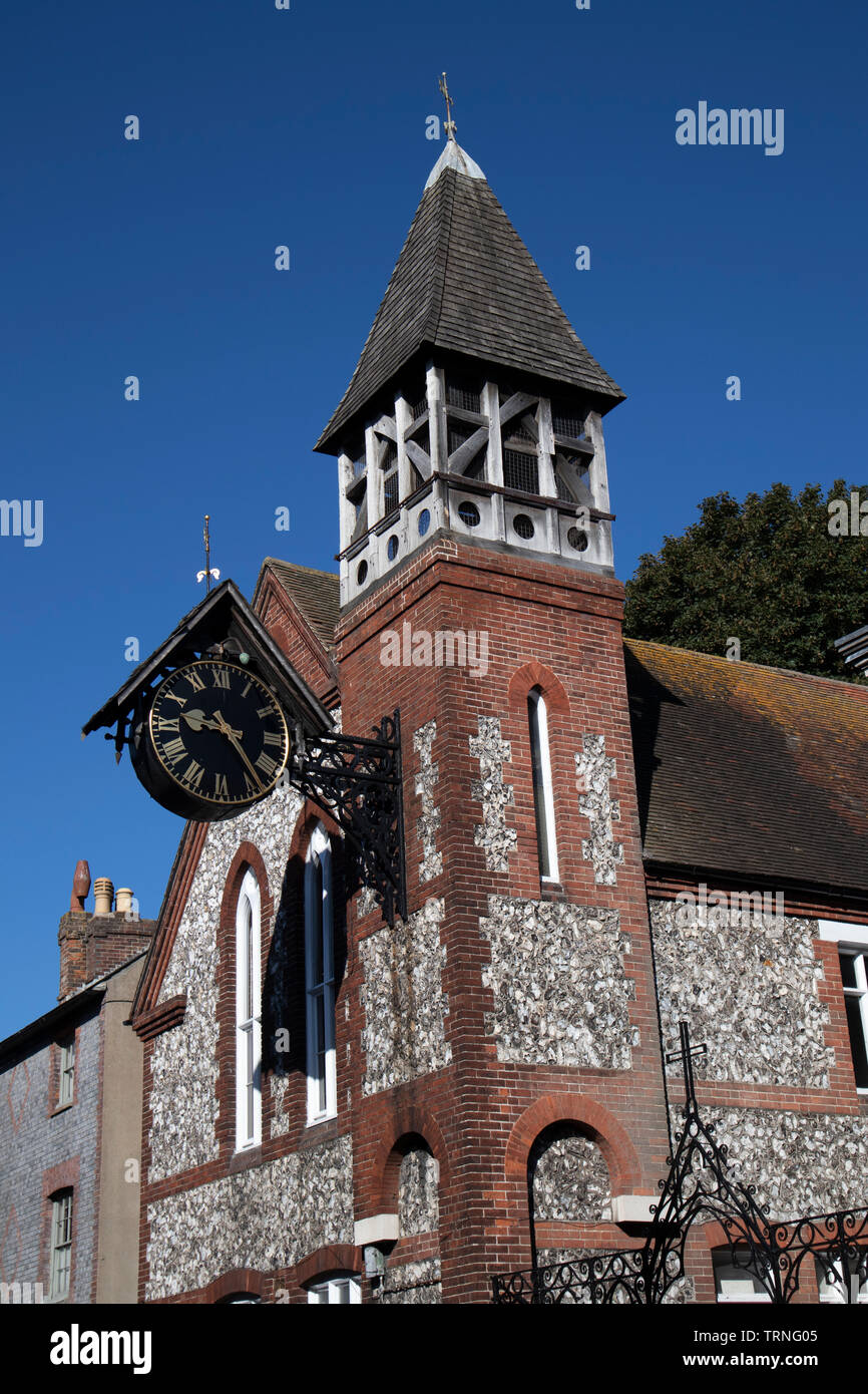 St michael parish church lewes hi-res stock photography and images - Alamy