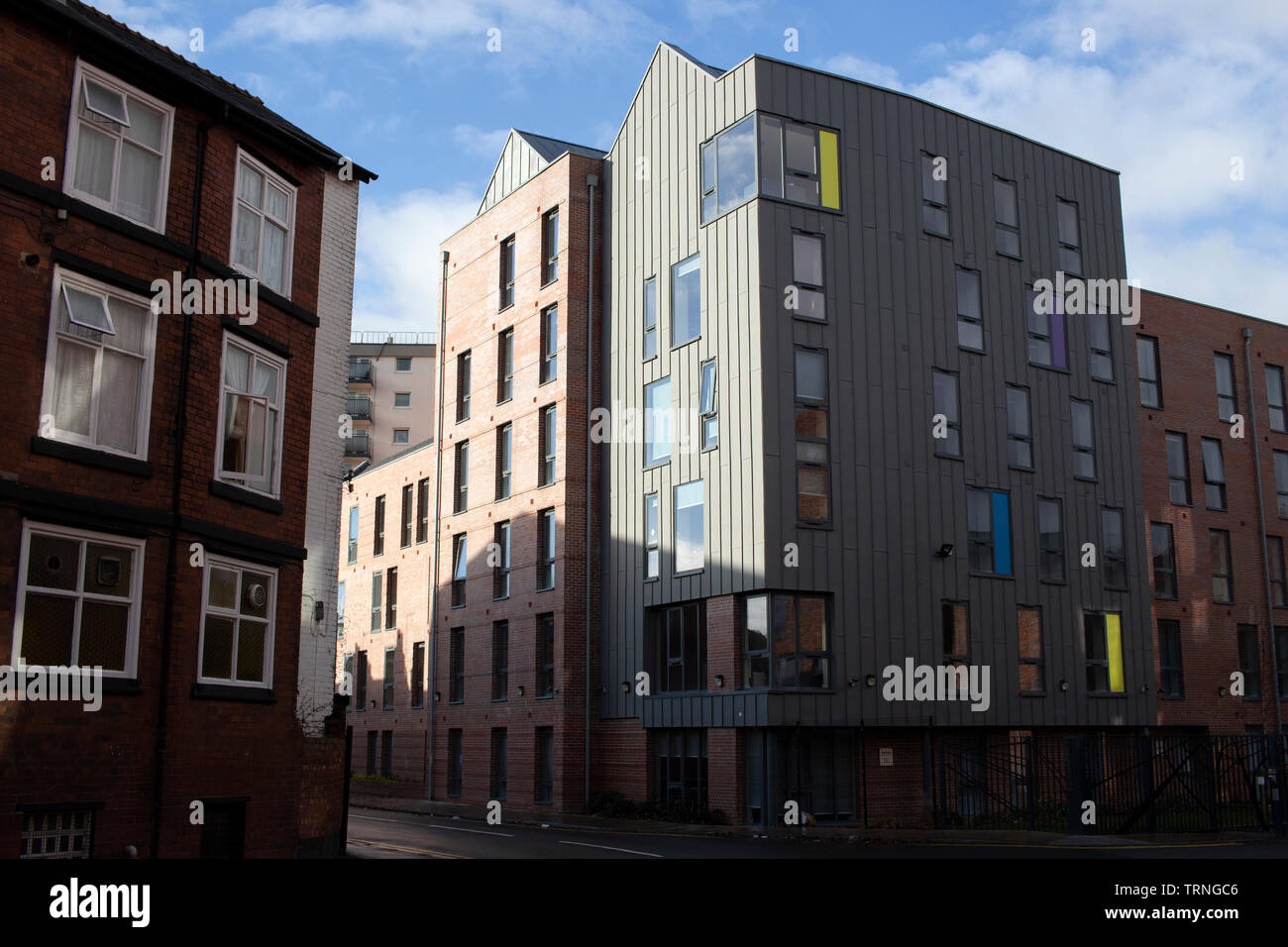 Chester buildings in sunlight Stock Photo - Alamy