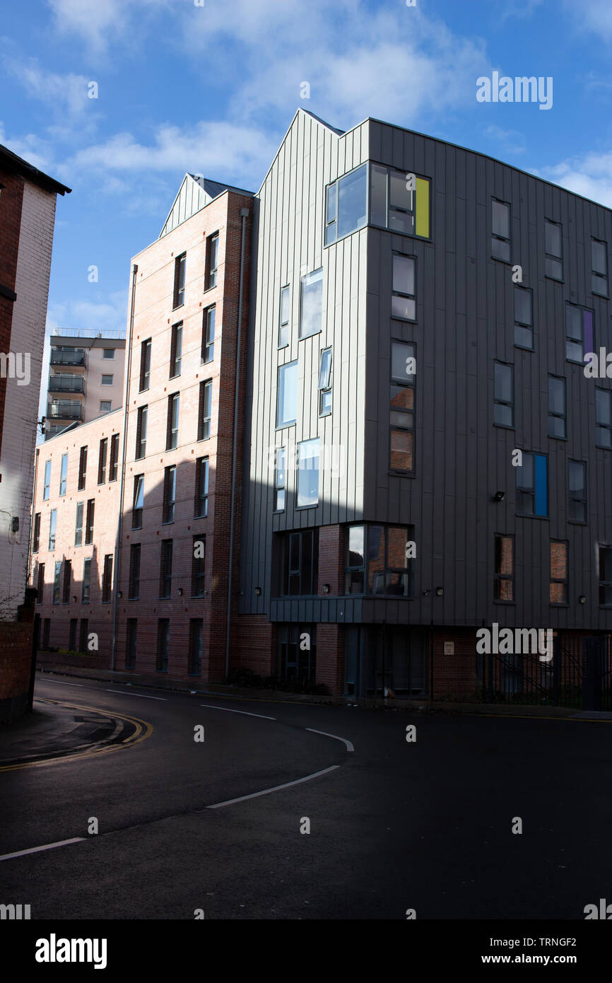 Chester buildings in sunlight Stock Photo - Alamy