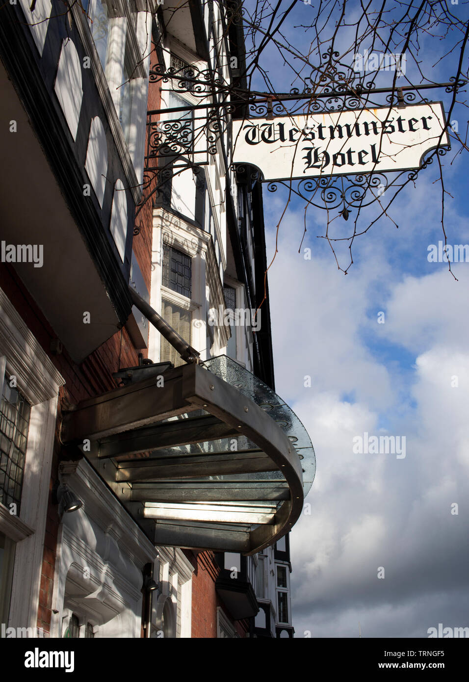 Westminster Hotel Chester Hallmark Inn Stock Photo - Alamy