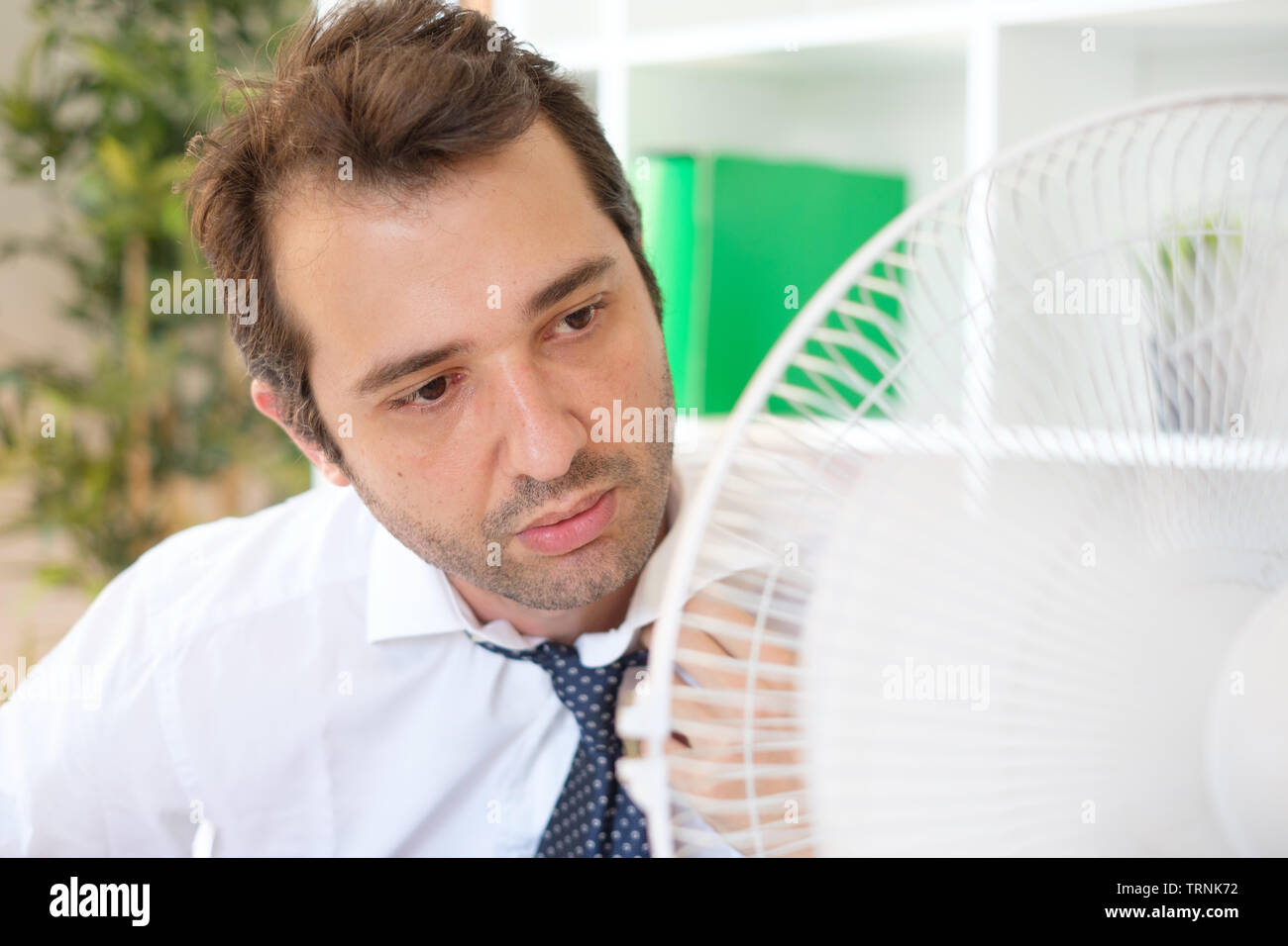 Heat stress worker hi-res stock photography and images - Alamy