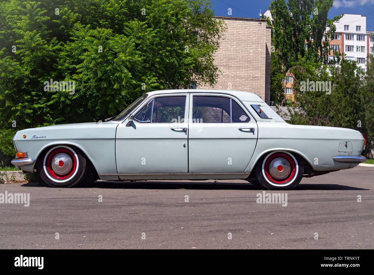 CHISINAU, MOLDOVA-JUNE 10, 2019: GAZ-24 "Volga" at the city streets ...