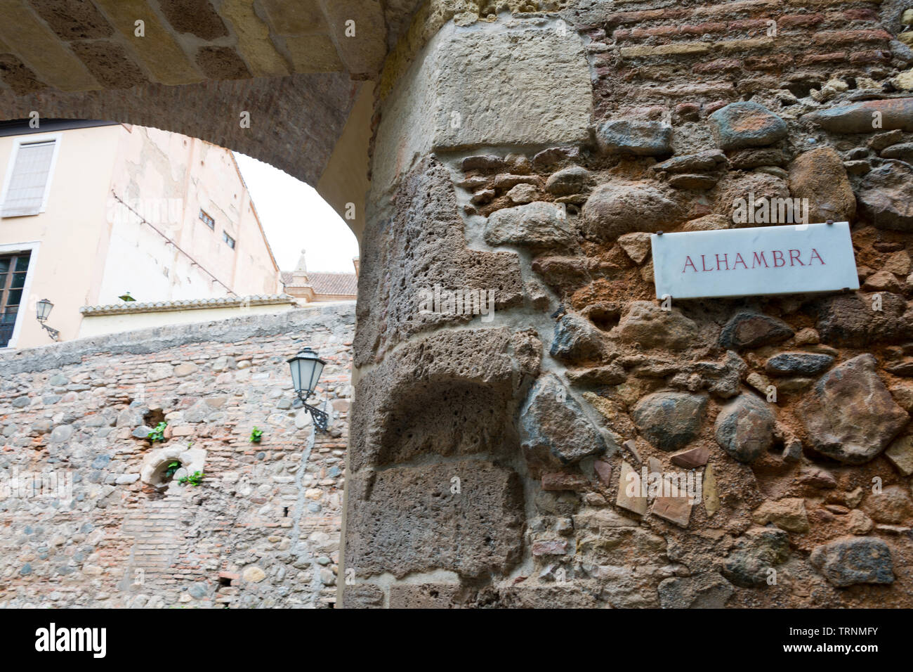 entrance sign at gate of justice, alhambra, granada, spain Stock Photo ...