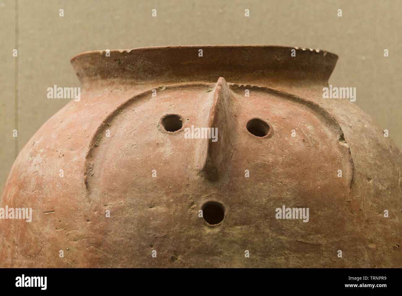 Part of Terracotta Burial Pot. 1000 BC. Zarif Koruna, Pakistan ...