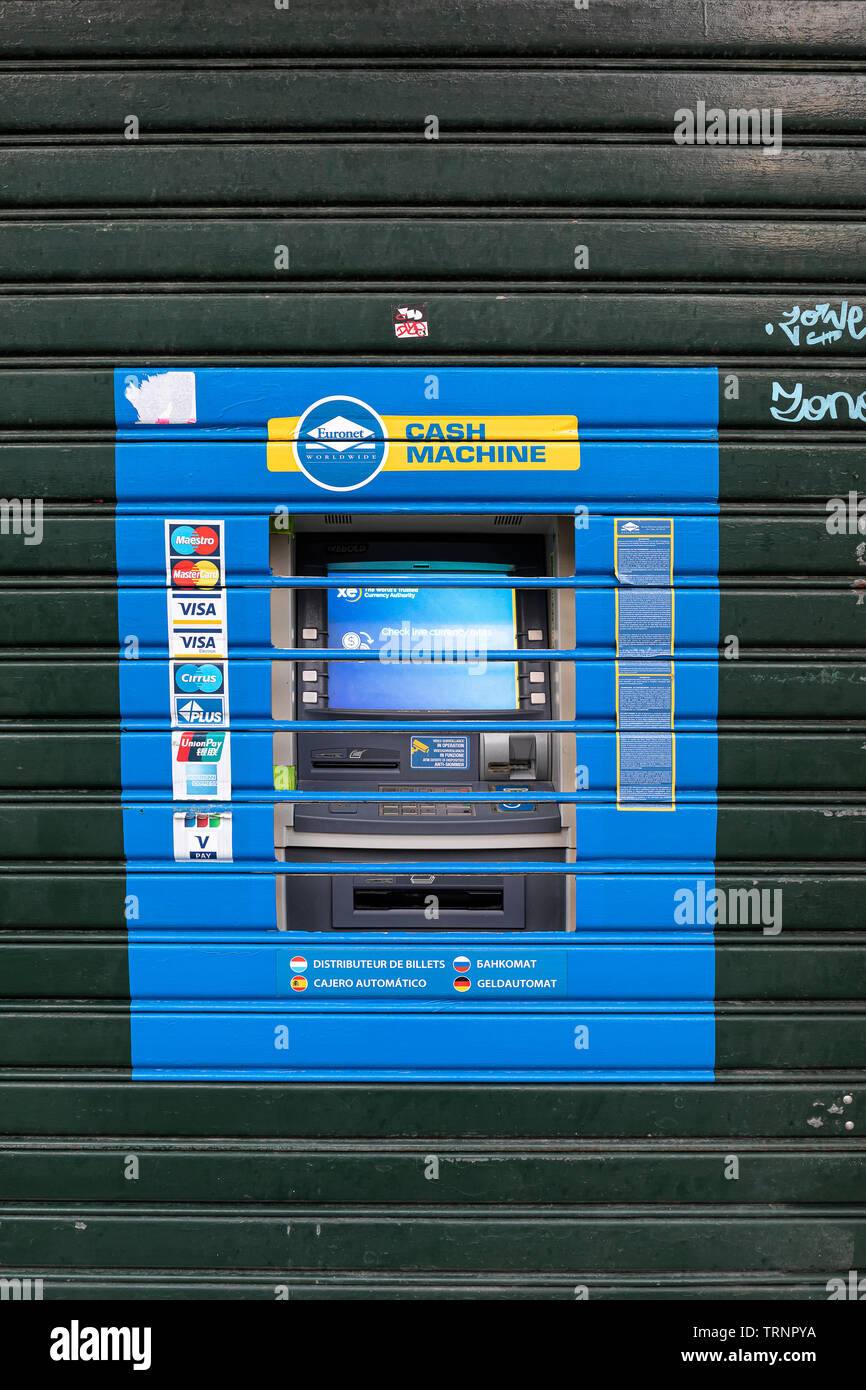 Cash machine and italy hi-res stock photography and images - Alamy