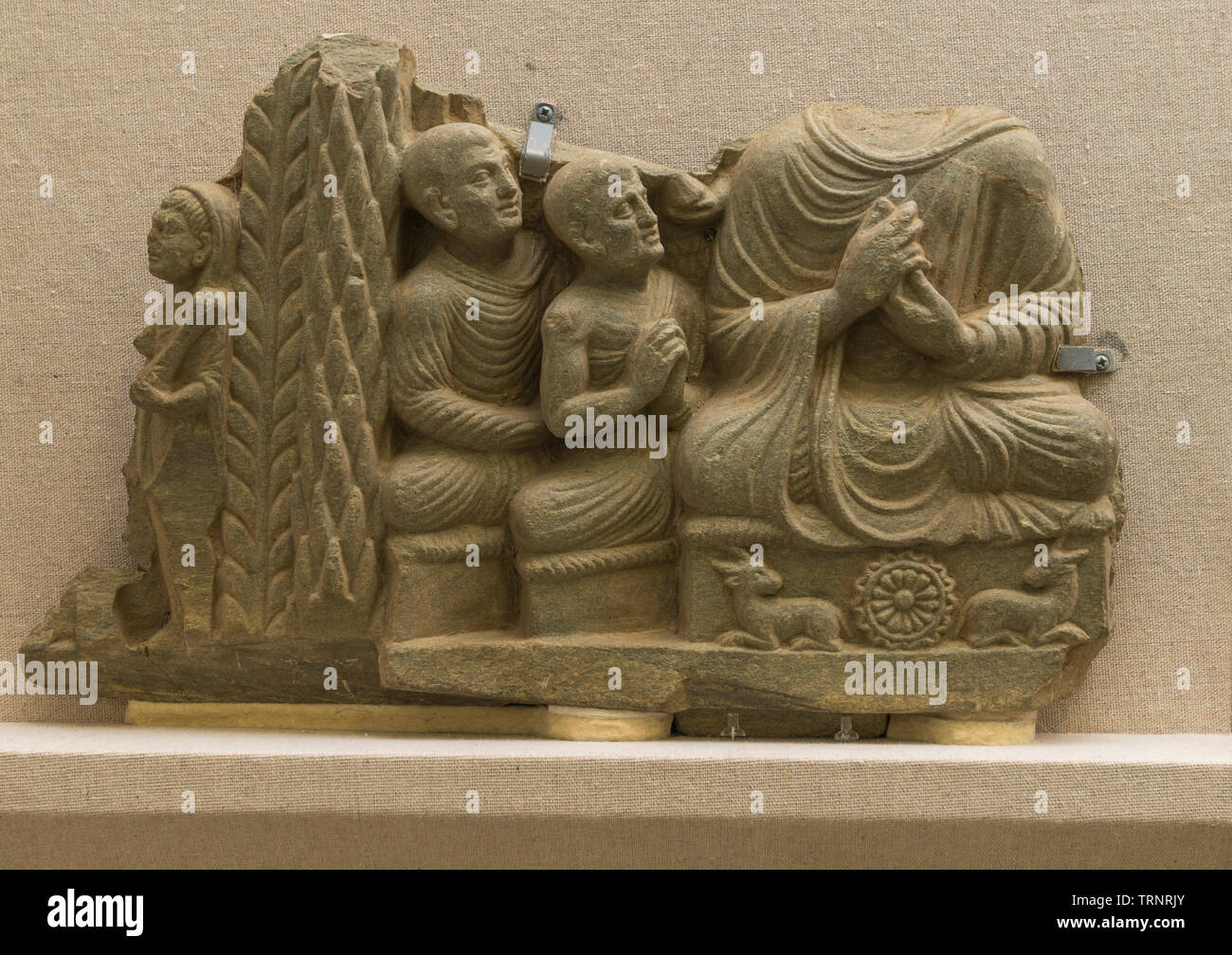 Gandhara sculpture buddha hi-res stock photography and images - Alamy
