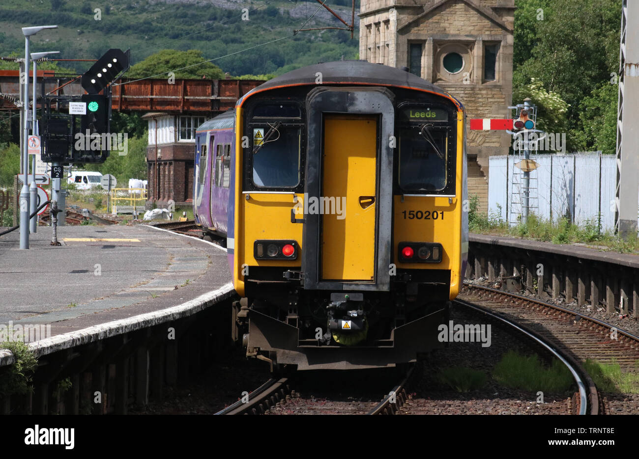 Dmu livery 2 hi-res stock photography and images - Alamy