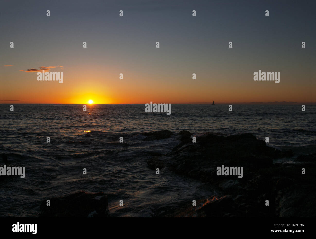 Natural ocean beauty hi-res stock photography and images - Alamy
