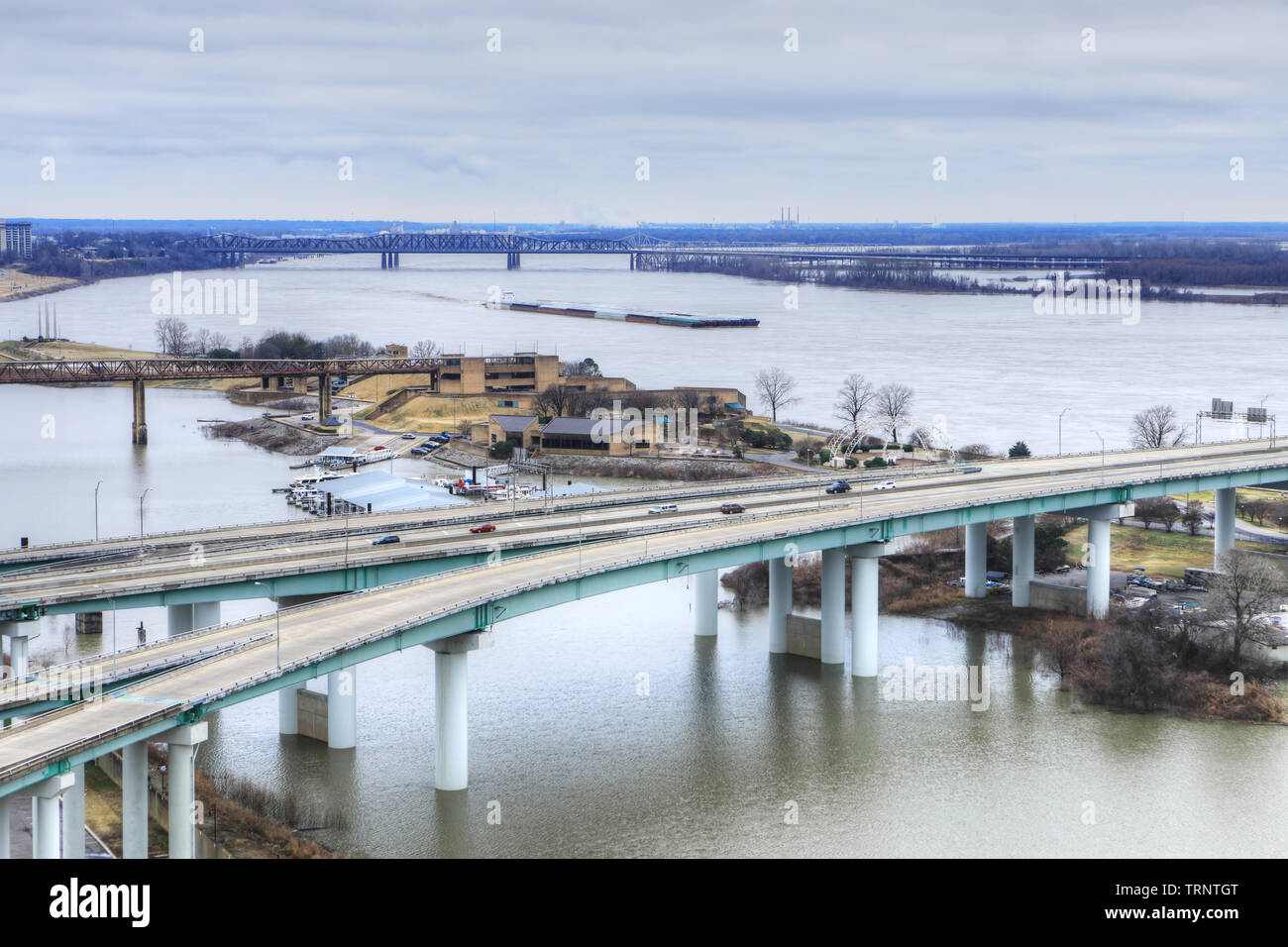 Memphis river skyline hi-res stock photography and images - Alamy