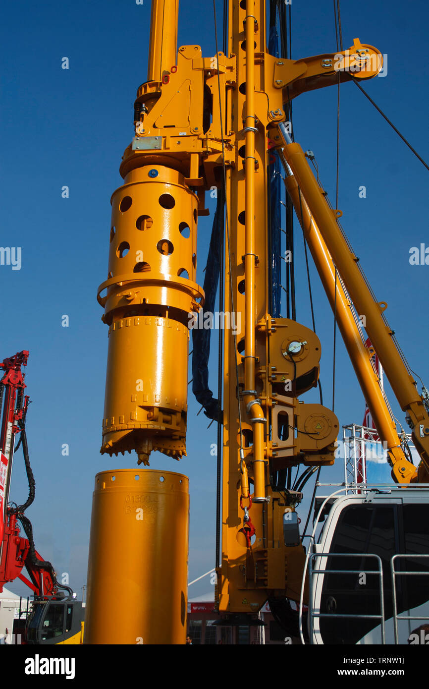 Detail of a drilling machine for oil industry Stock Photo - Alamy