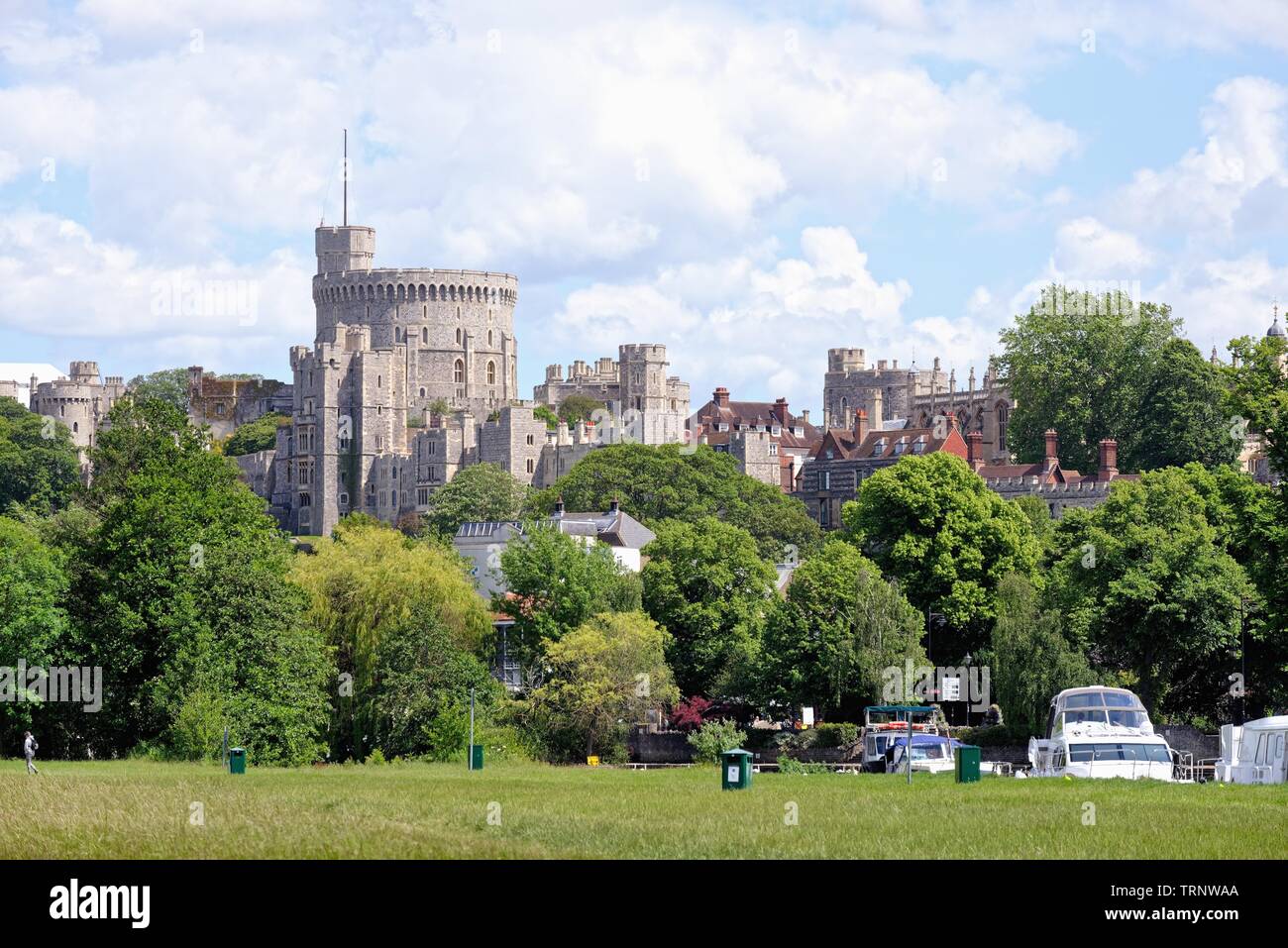 The River Thames and Windsor Castle on a sunny summers day, Windsor ...