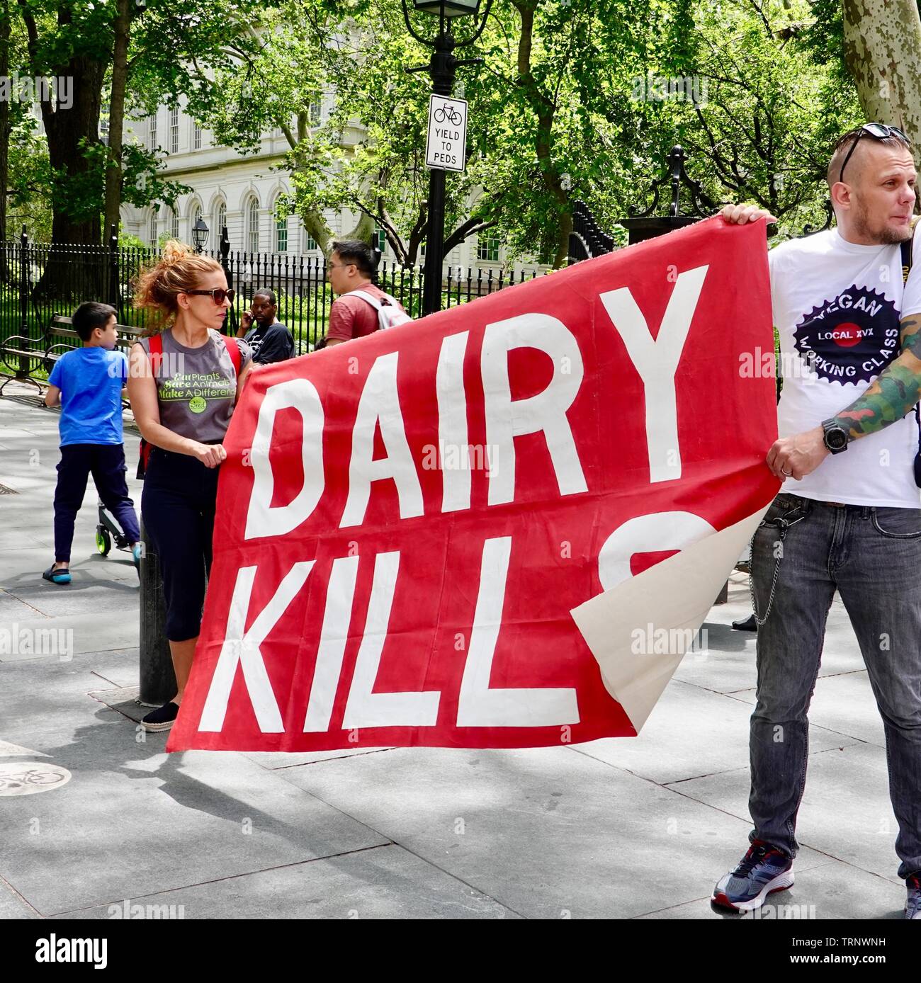 Dairy kills hi-res stock photography and images - Alamy