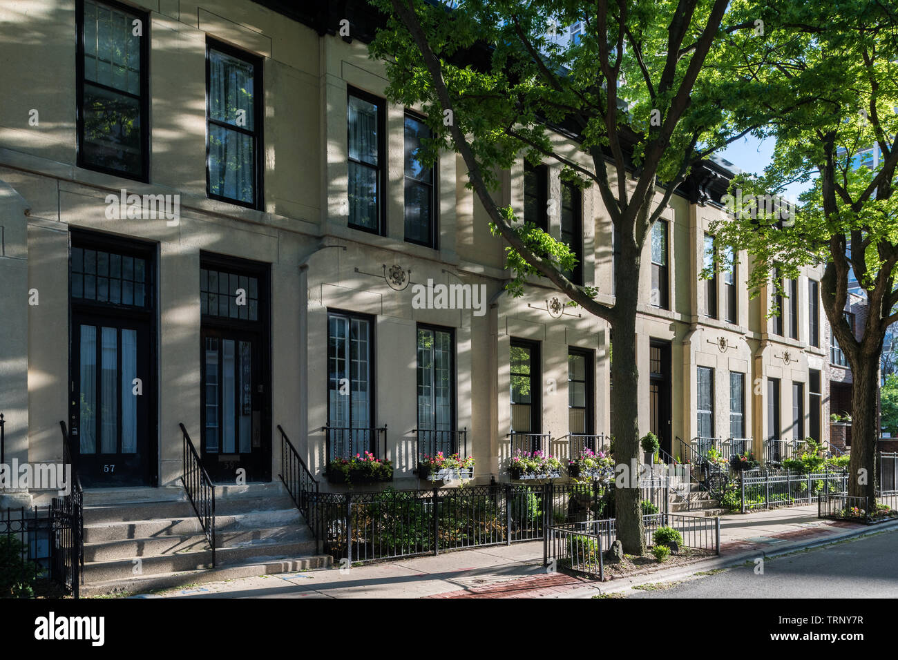 Chicago limestone hi-res stock photography and images - Alamy