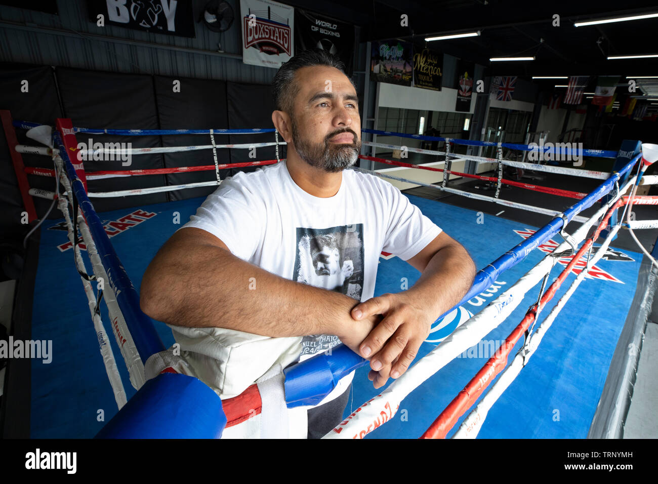 Manny Robles in Legendz gym Stock Photo - Alamy