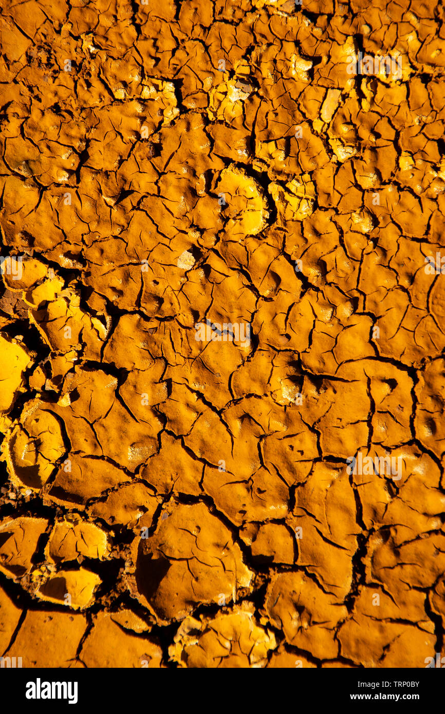 Yellow dried mud in rio Tinto, Huelva Stock Photo - Alamy