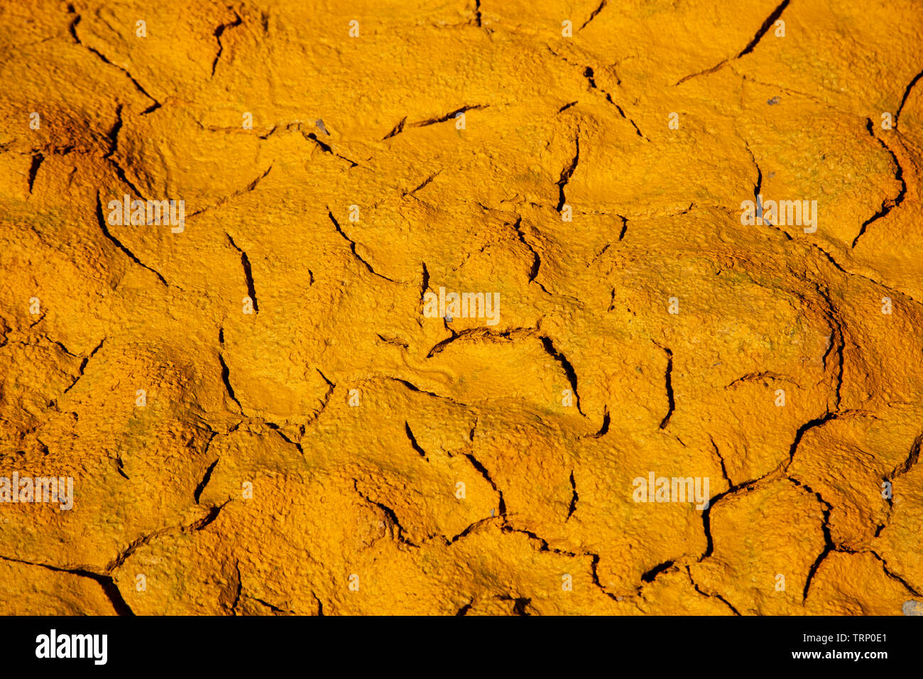 Yellow dried mud in rio Tinto, Huelva Stock Photo - Alamy