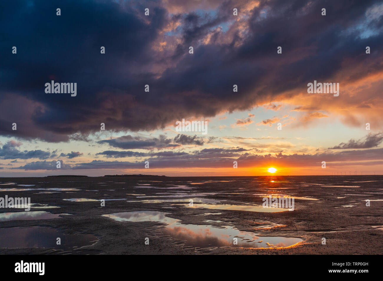 Liverpool bay hi-res stock photography and images - Alamy