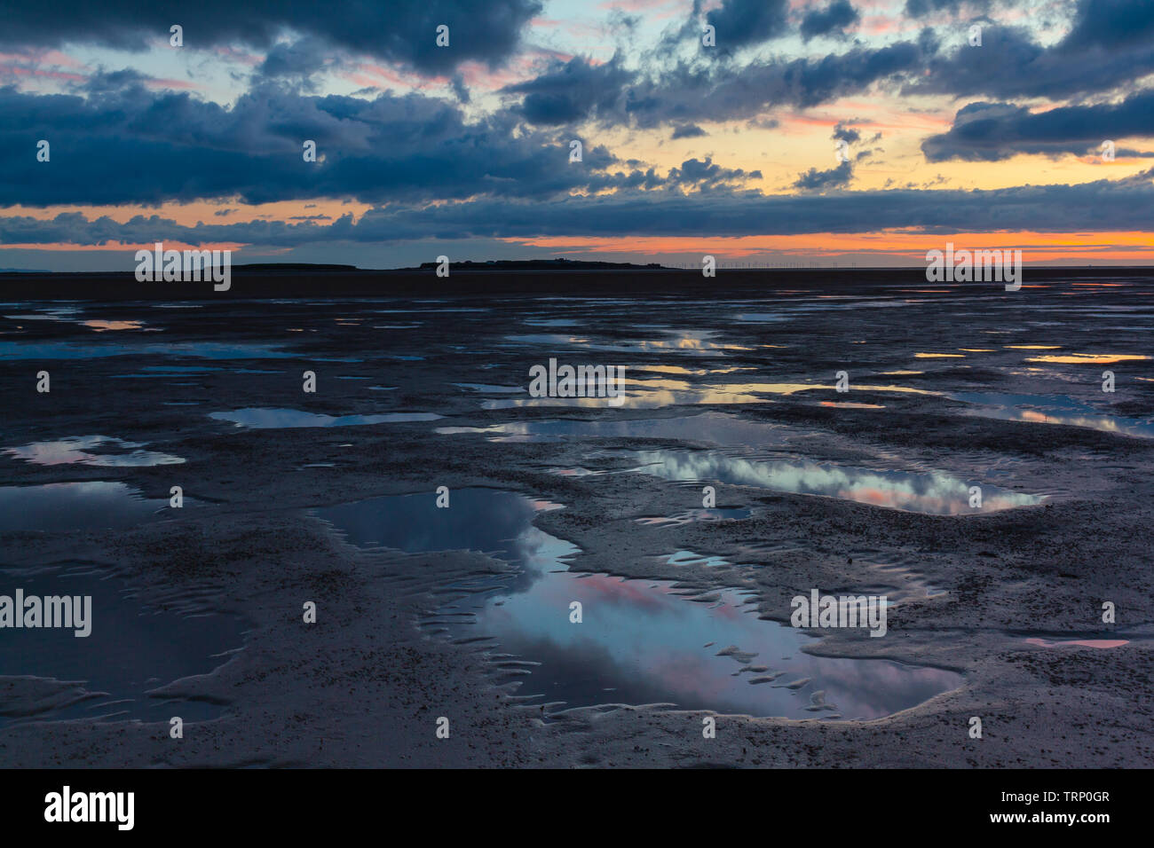 Liverpool bay west kirby hi-res stock photography and images - Alamy