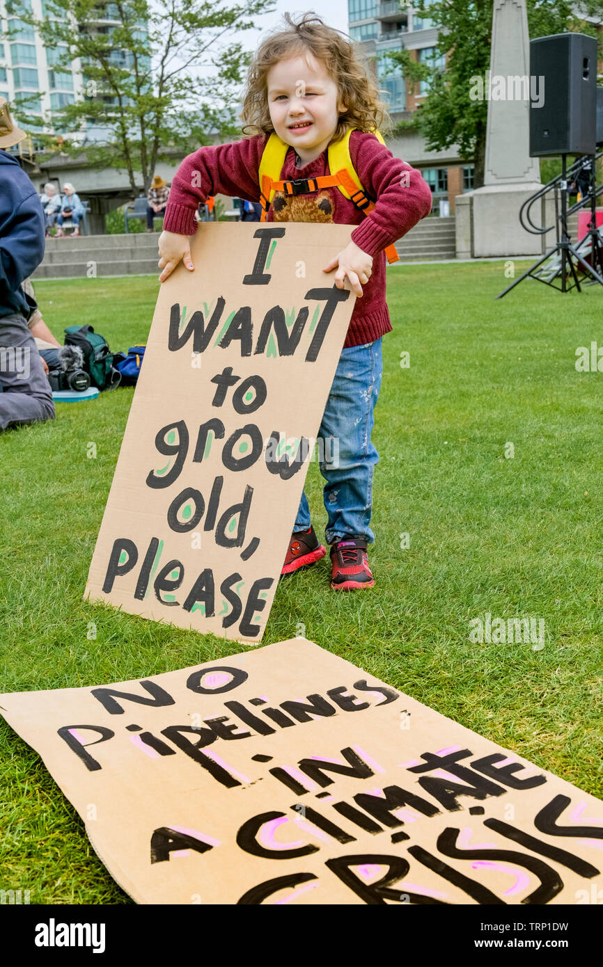 Young girl child with protest poster at No Pipeline Rally, Creekside ...