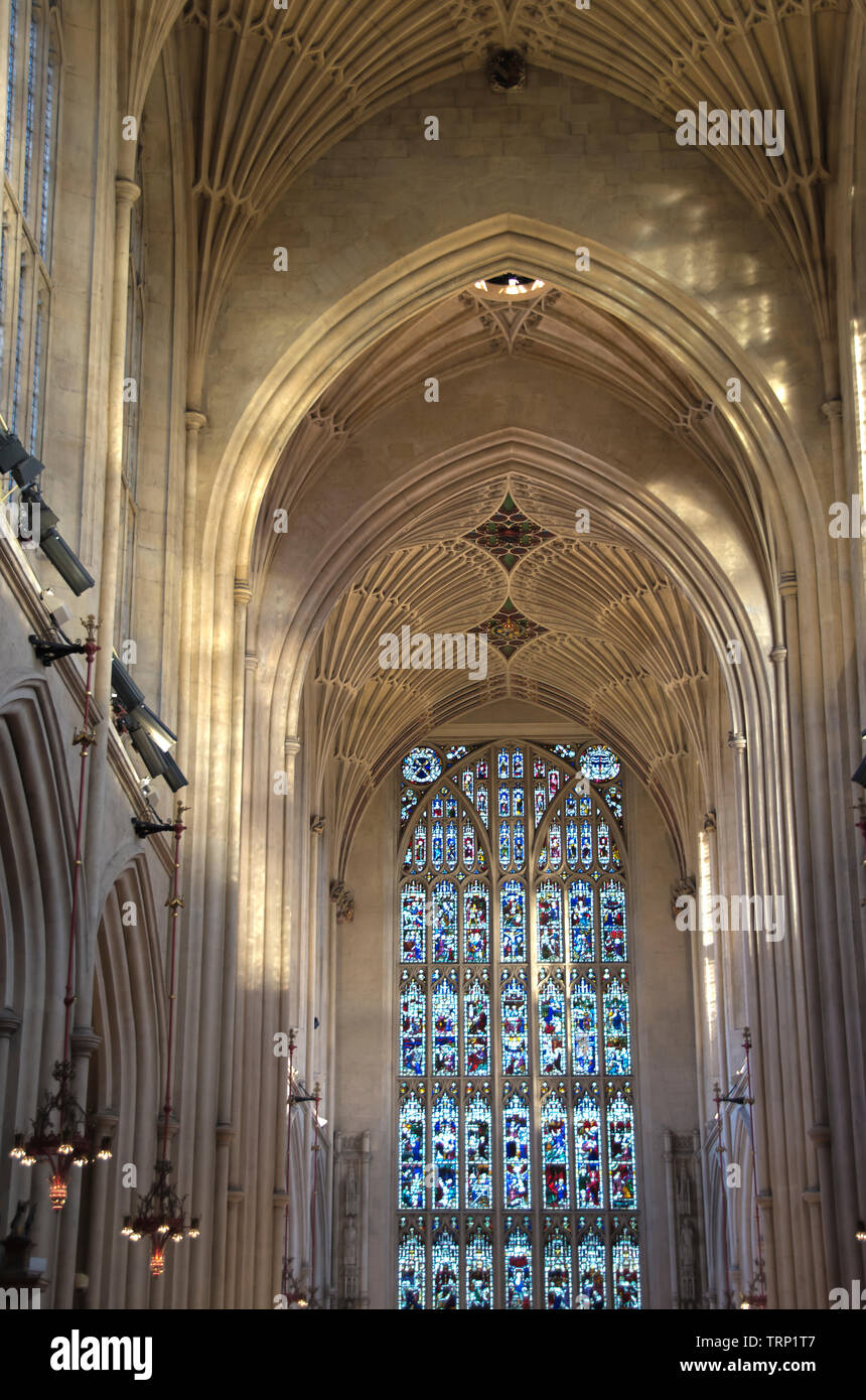 Bath abbey ceiling hi-res stock photography and images - Alamy