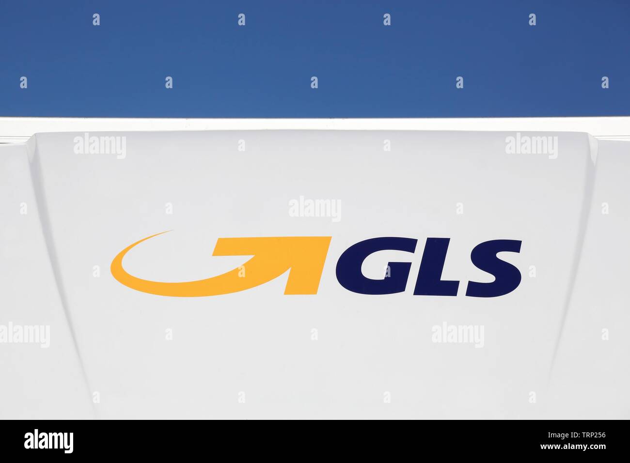 Gls transport hi-res stock photography and images - Alamy