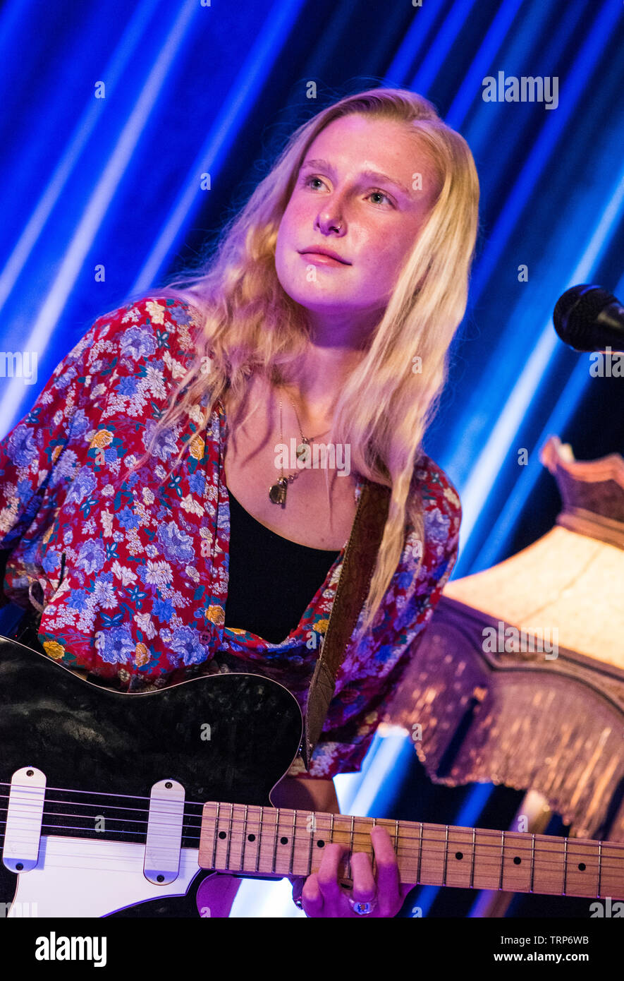 New phenomenon folk singer Billie Marten, performing an intimate ...