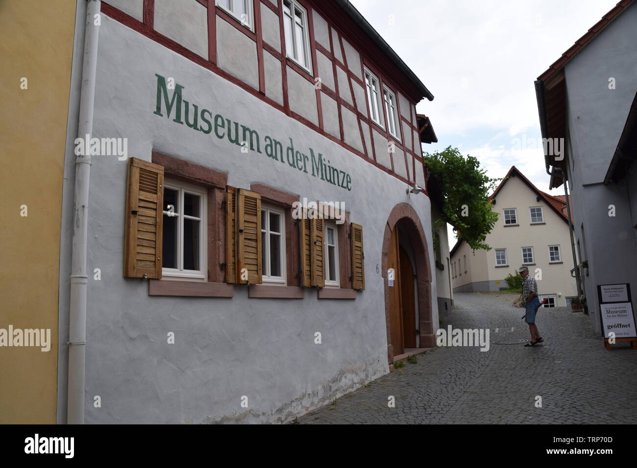 Neuleiningen castle hi-res stock photography and images - Alamy