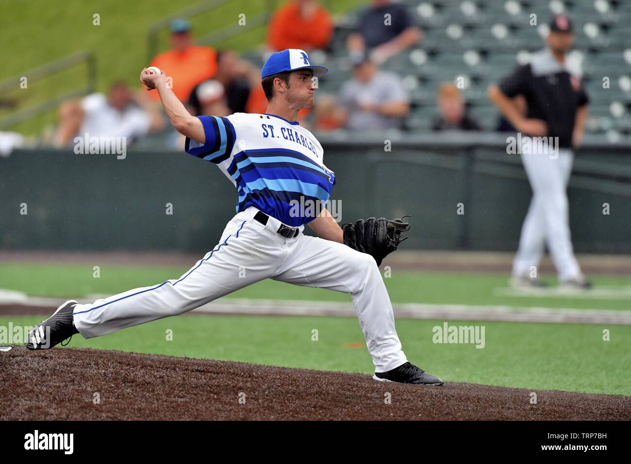 Pitching to a hitter hi-res stock photography and images - Alamy