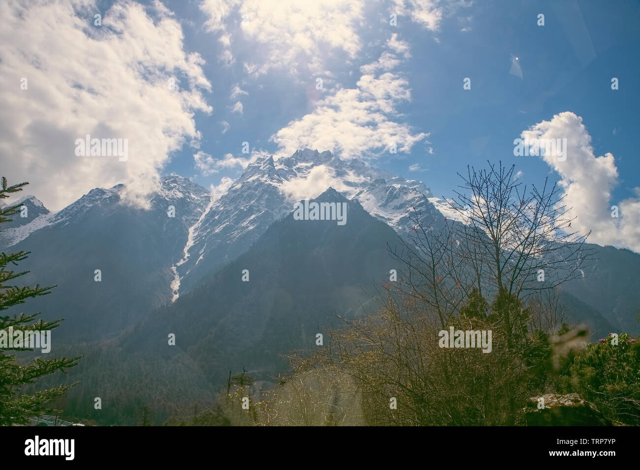 Katao mountains hi-res stock photography and images - Alamy