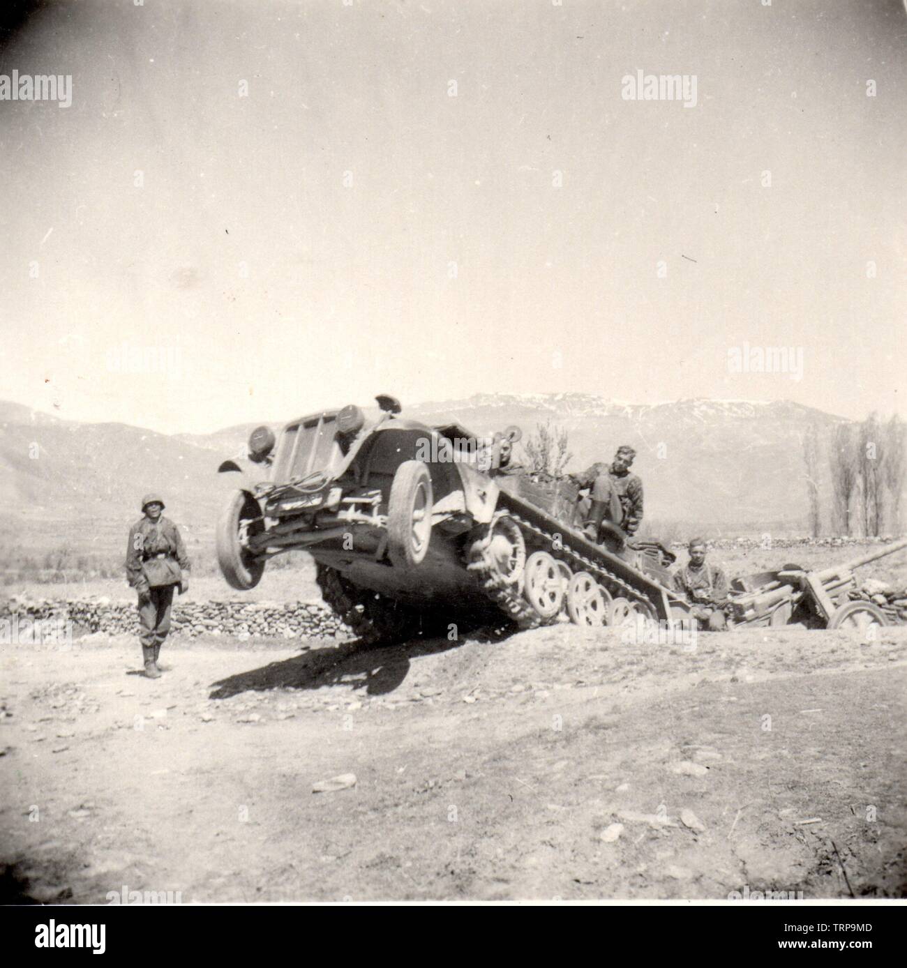 1941 greece hi-res stock photography and images - Alamy