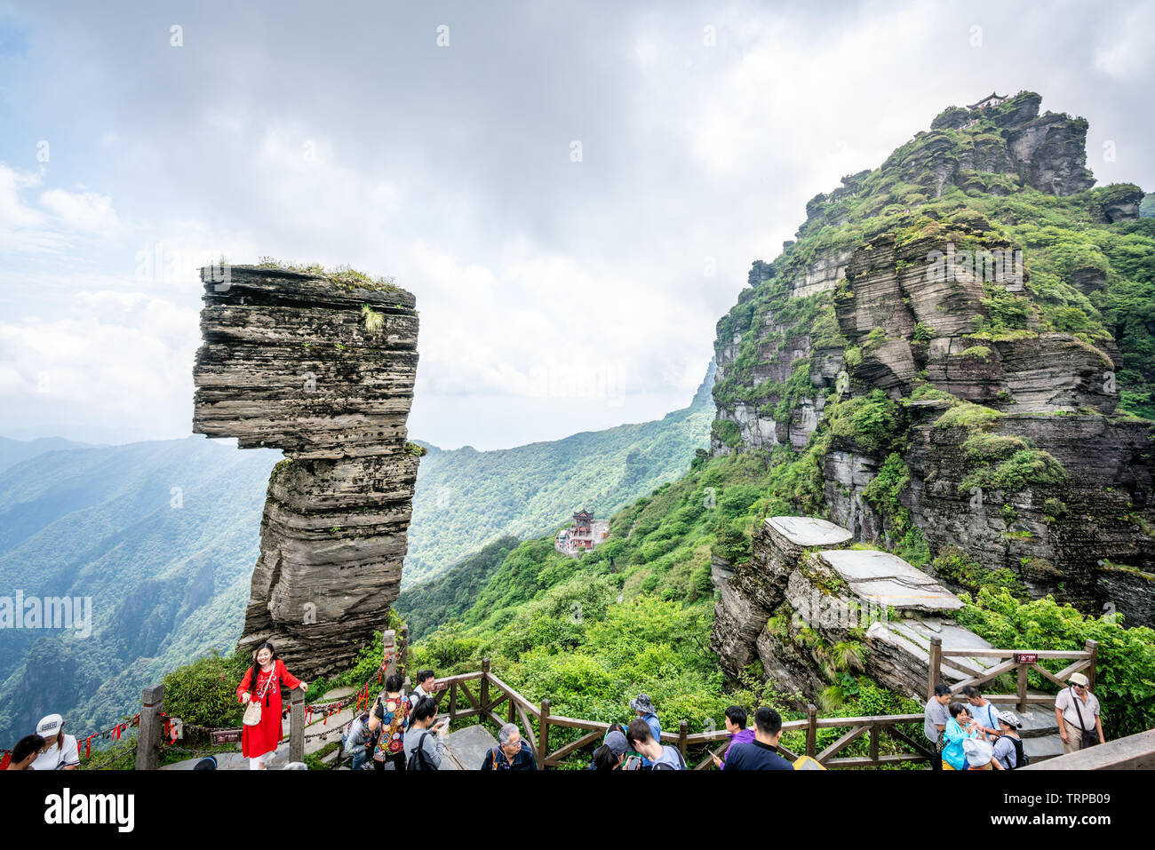 Mount fanjing hi-res stock photography and images - Alamy