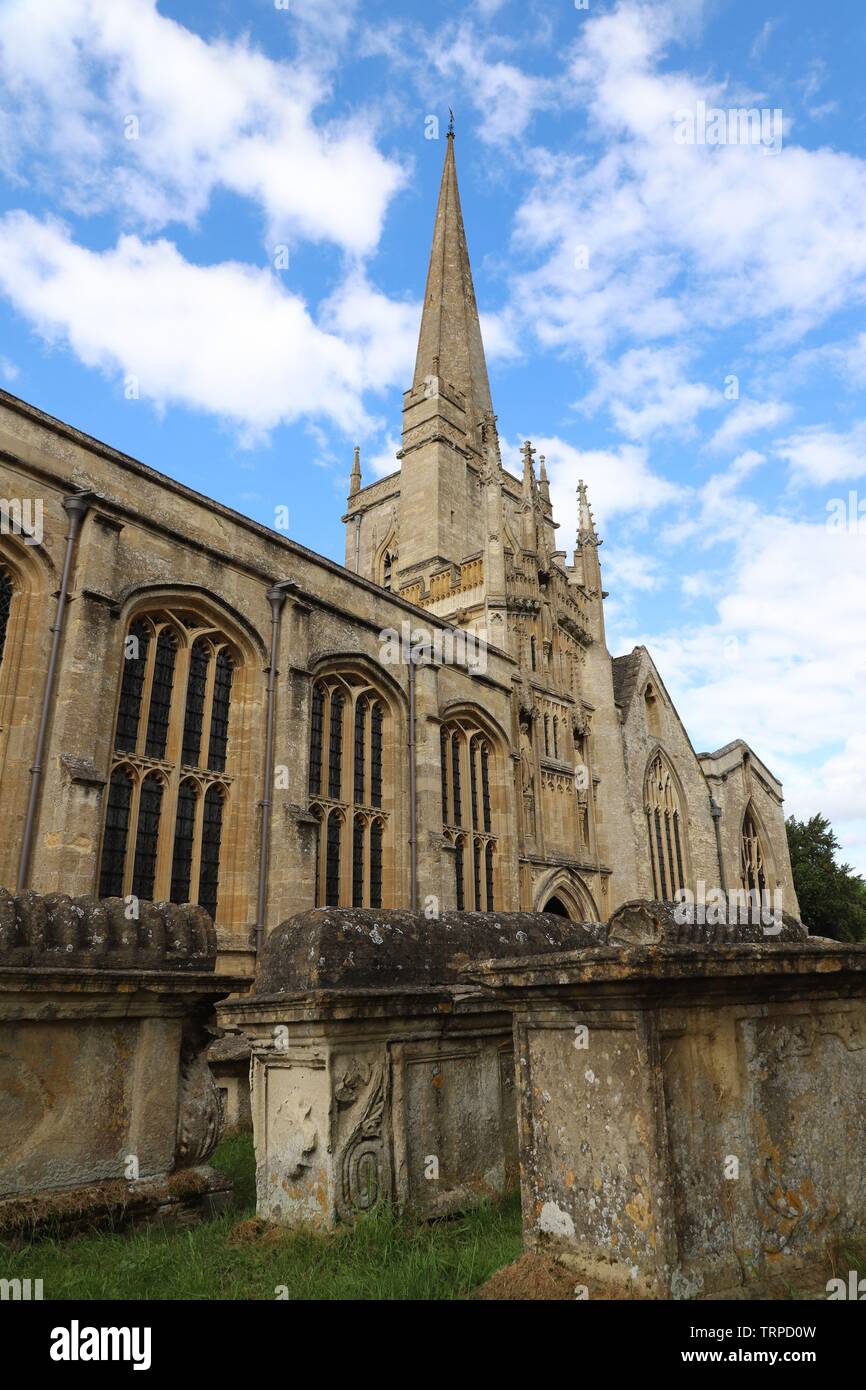 St. John the Baptist Church Burford Stock Photo - Alamy