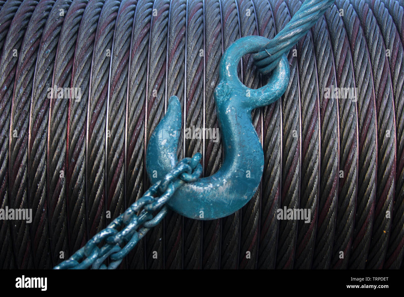 Towing hawser line hi-res stock photography and images - Alamy