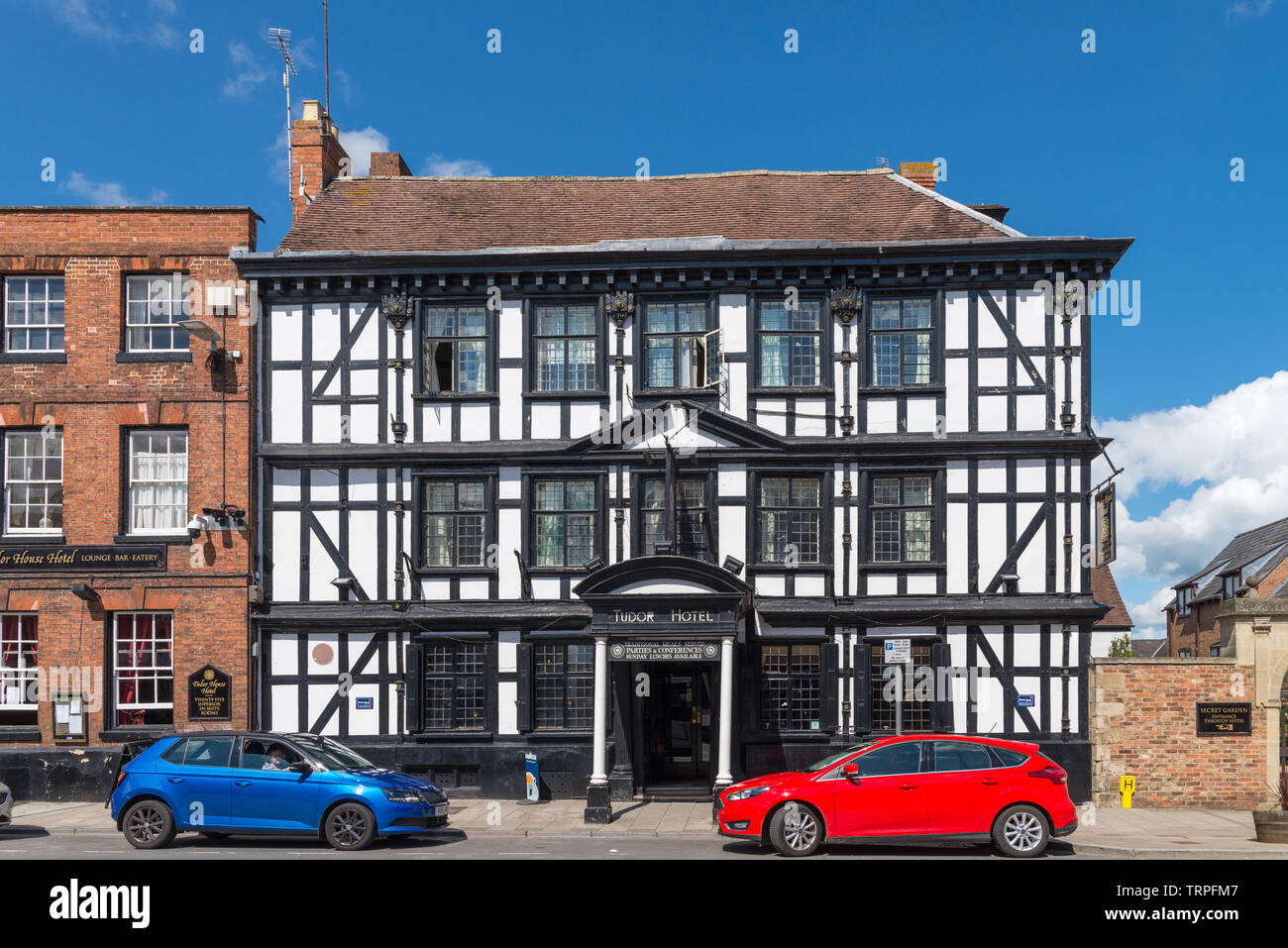Black and white timber framed tudor building hi-res stock photography ...